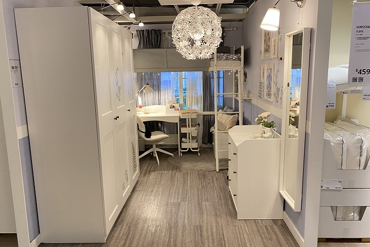 Store Showroom Inspiration